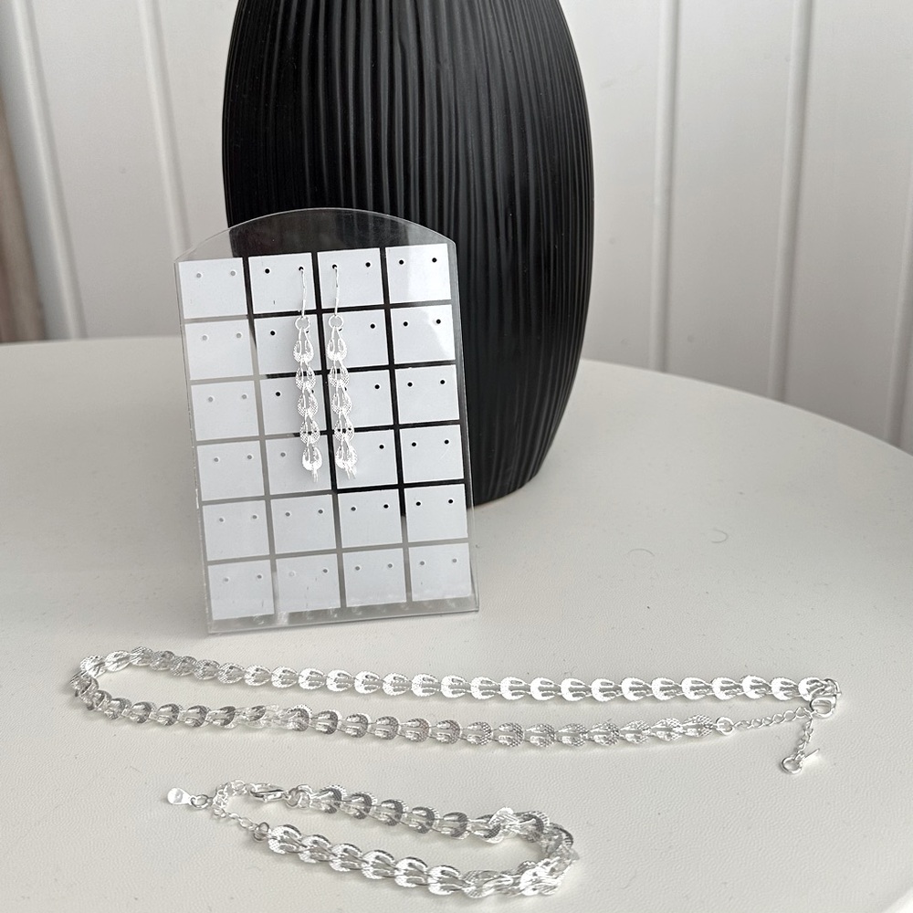 925 Sterling Silver Beautiful Classy Set - Gem